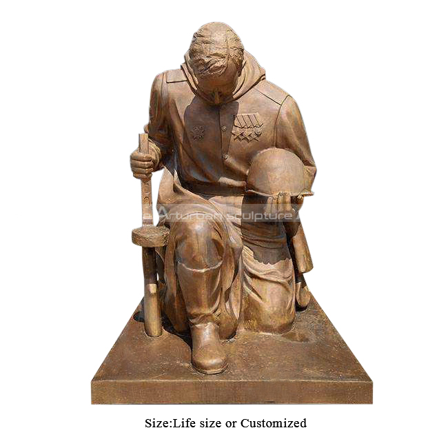 Kneeling Soldier Yard Statue