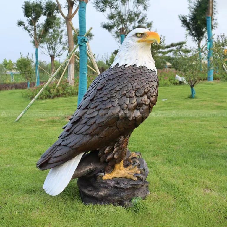 Bald Eagle Yard Statue