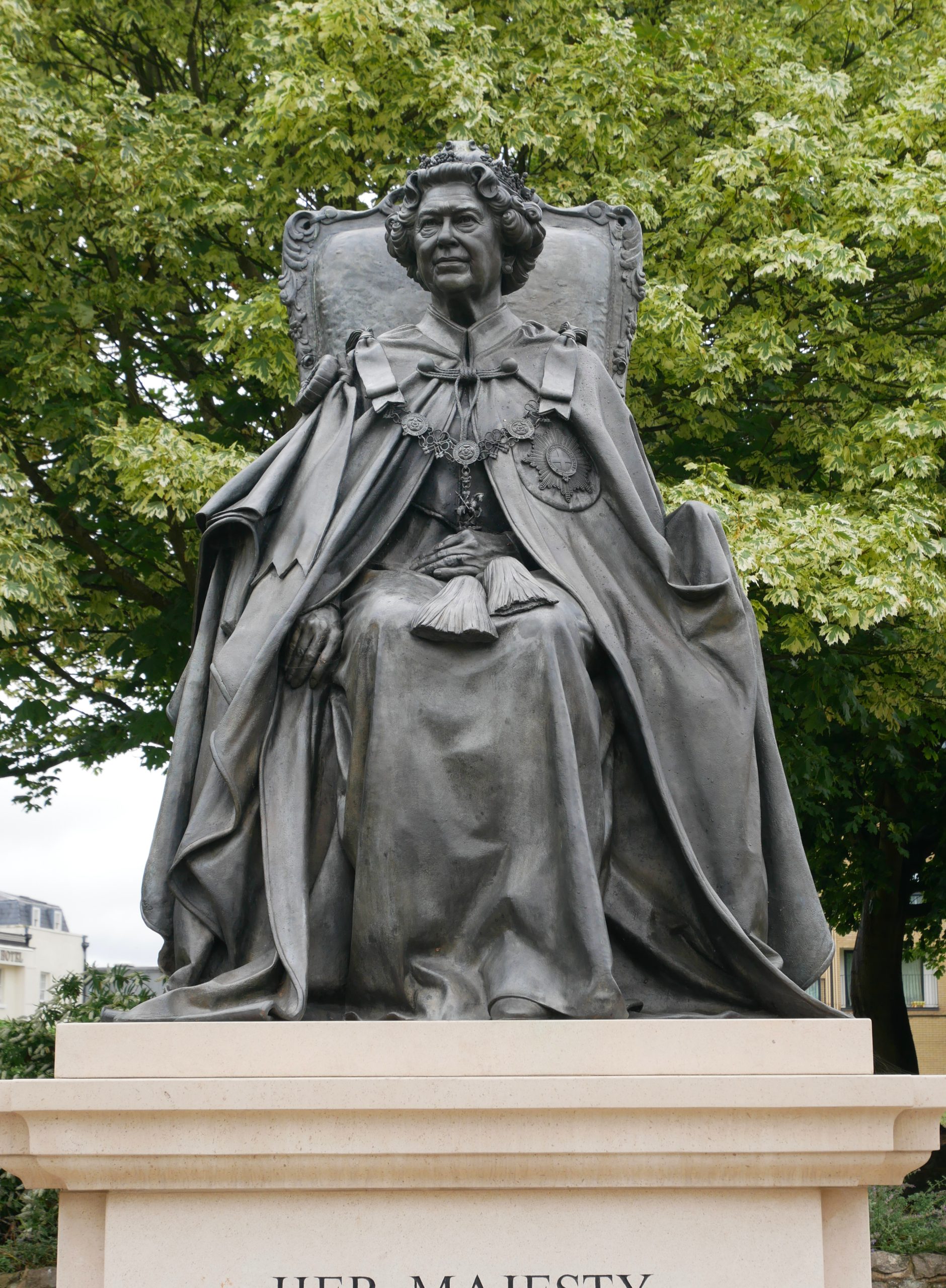 Custom Queen Elizabeth II Sculpture