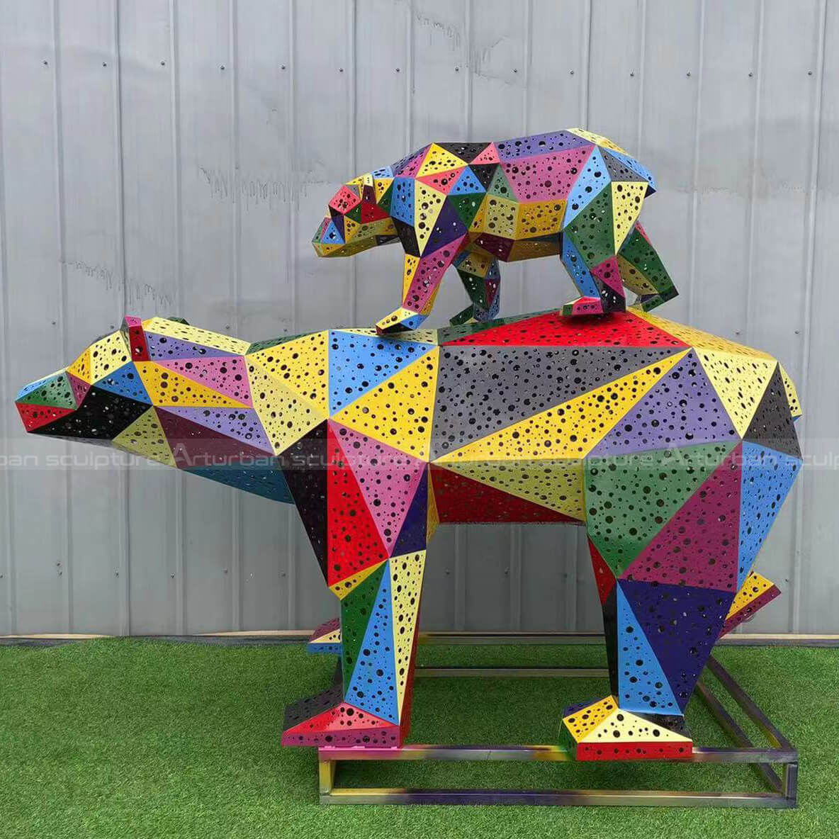art deco polar bear sculpture - Arturban Sculpture Supplier