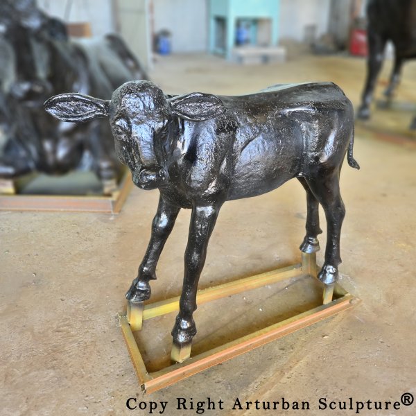 Calf Garden Statue - Arturban Sculpture